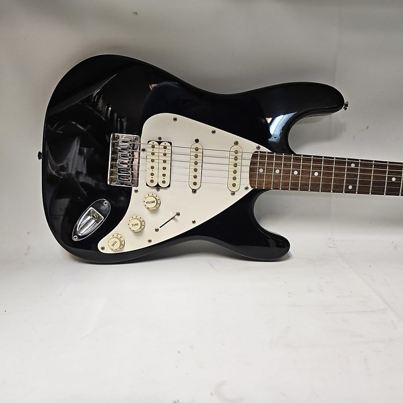 First Act ME305 - BLACK | Reverb