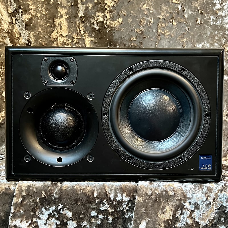 ATC SCM 25a 2012 - Pro Near or Midfield Studio Monitors | Reverb