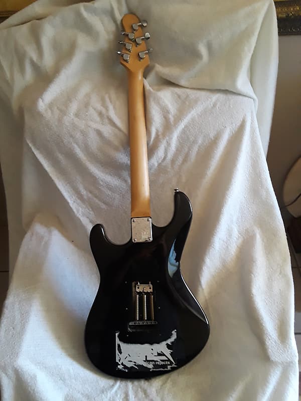 Dean Stratocaster playmate 1996 Black | Reverb