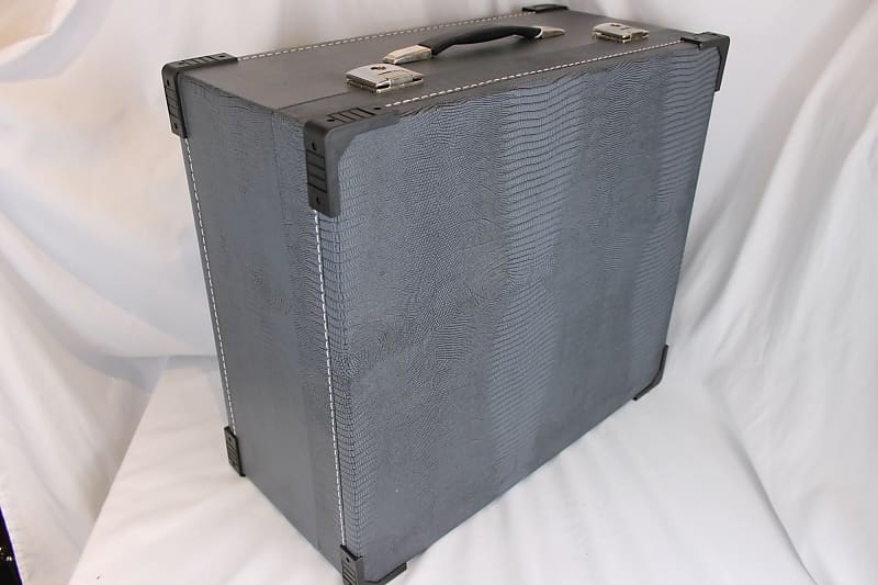 Gray Hard Case for Accordion 21" x 18.5" x 9.5" | Reverb