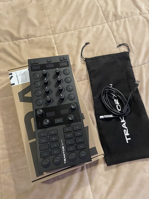 Native Instruments Traktor X1 MK3 | Reverb