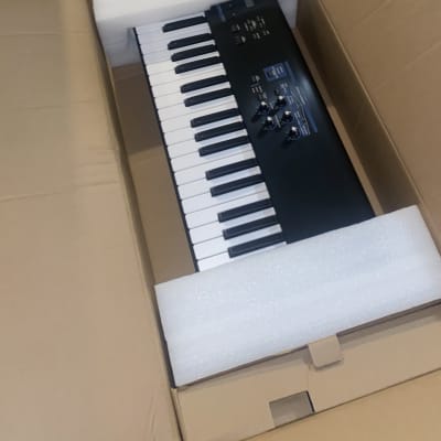 Roland Juno D 61-Key Synthesizer | Reverb