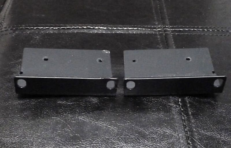 PAIR TASCAM RACK MOUNT EARS IN GOOD CONDITION. FOR 160+200 | Reverb