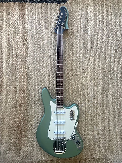 Bilt Relevator Bass VI Late 2022 - Ice Metallic Green Satin | Reverb