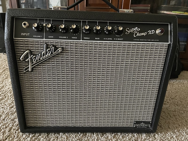 Fender Super Champ XD 2-Channel 15-Watt 1x10" Guitar Combo | Reverb