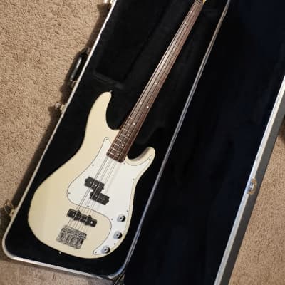 Vintage 1966 Supro Taurus Bass Guitar & OHSC Very Unique | Reverb