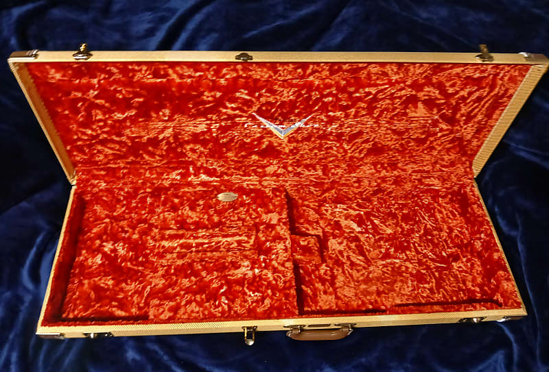 Fender Custom Shop Tweed Guitar Case - Stratocaster | Reverb