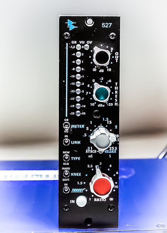 2 API 527 's | Reverb