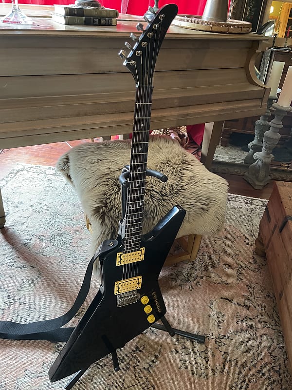 Cort Explorer "Effector" with onboard effects. Great vintage | Reverb