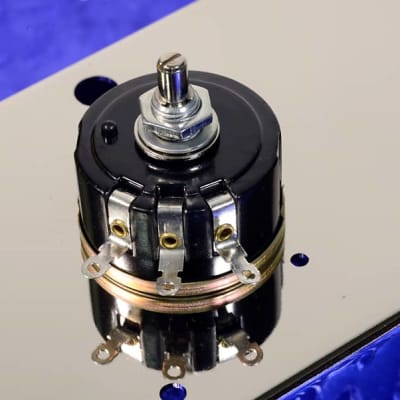 Fender Amp Pot, Control 100K 10C, Dual, 0031089000 | Reverb