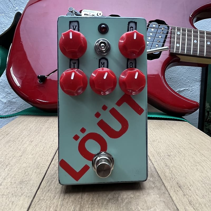 Footloose Effects LOUT (Dr Feelgood clone with external | Reverb