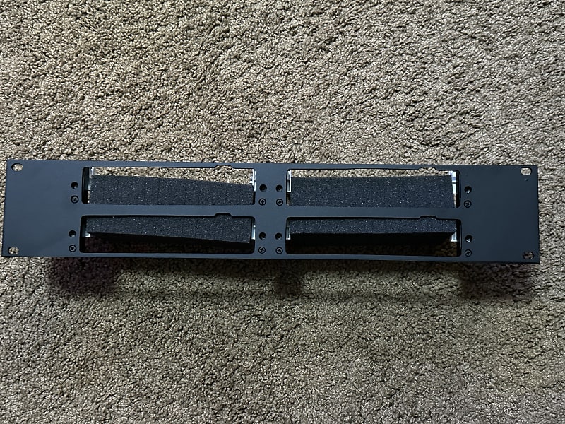 Burns Sigma 4 Slot 2U 19" Rack Mountable Storage, Black, | Reverb