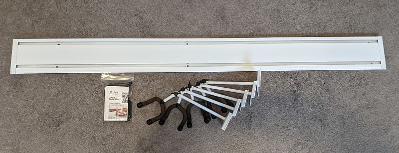 String Swing Guitar Wall Rack SW5RL - White | Reverb