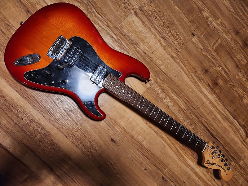 Squier Standard Stratocaster HH 2001 | Reverb
