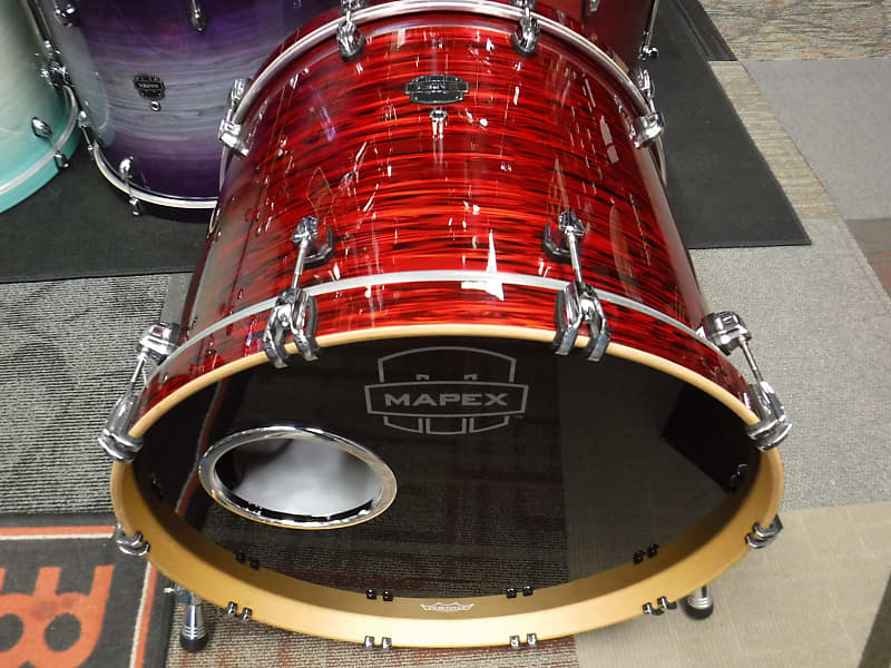 Mapex Saturn IV MH Red Strata 22x18" Bass Drum | Reverb