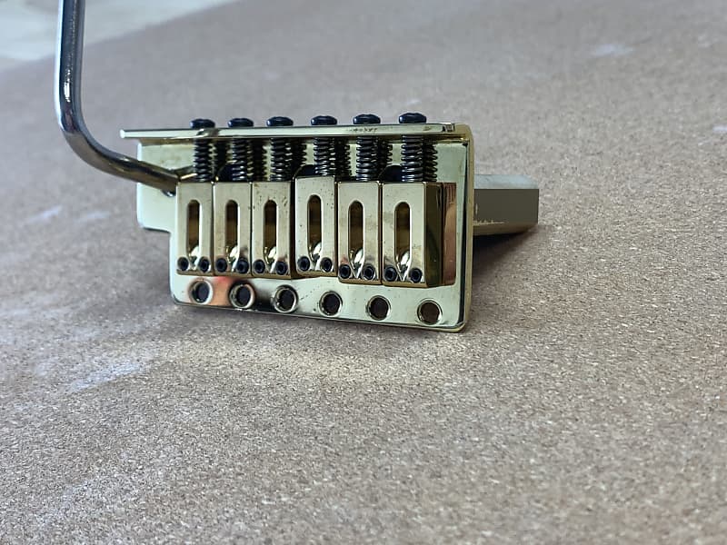 Charvel V Tremolo 2023 - Brass | Reverb