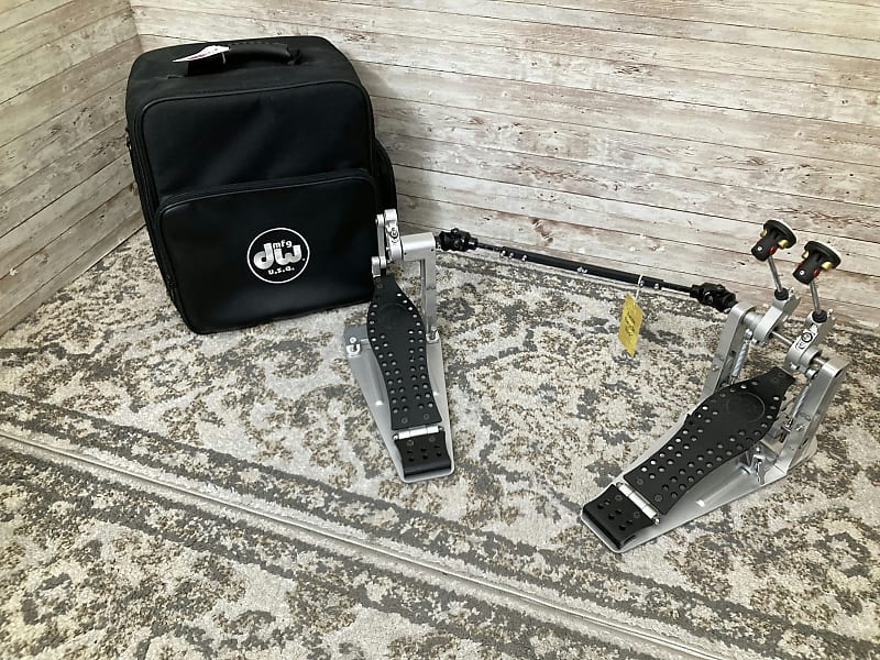 Used DW USA MDD Double Bass Pedal | Reverb