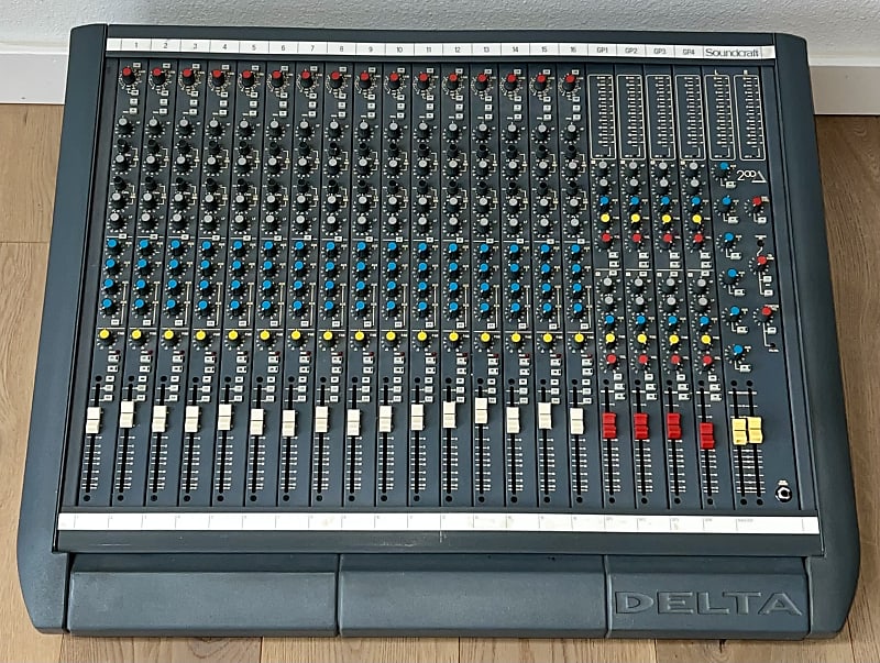 Soundcraft Delta DLX 16 Professional Mixing Console W/ Power | Reverb