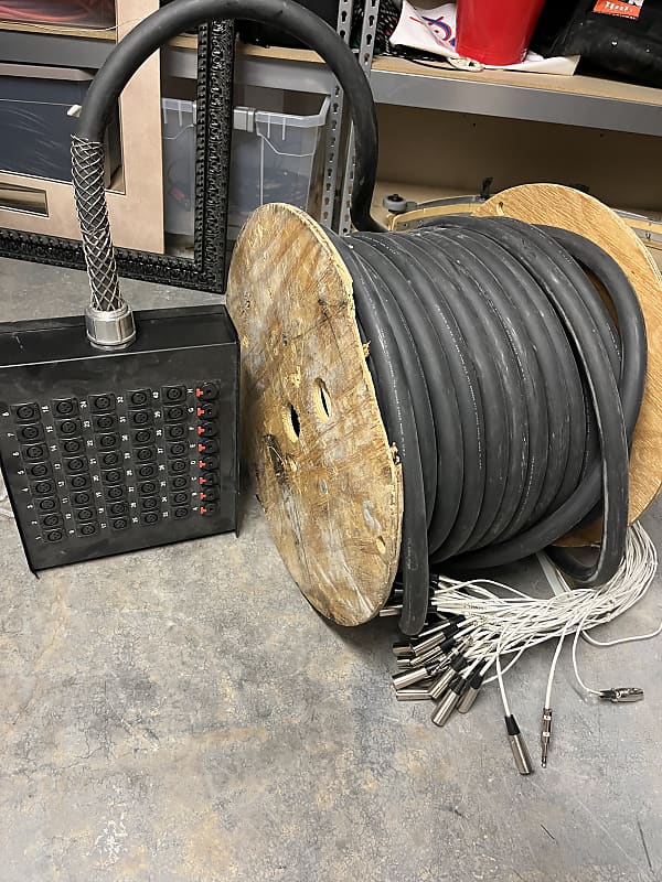 250 ft. Snake 40x8 | Reverb