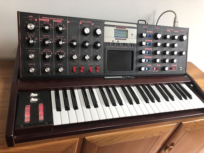 Moog Voyager Fire Edition 2008 Fire red and mahogany | Reverb