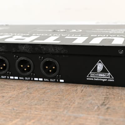 Behringer ULTRA-DI PRO DI800 8-Channel Active DI Box | Reverb UK