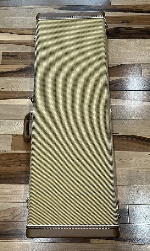 Fender 60th anniversary Stratocaster Hard Shell Tweed Case | Reverb