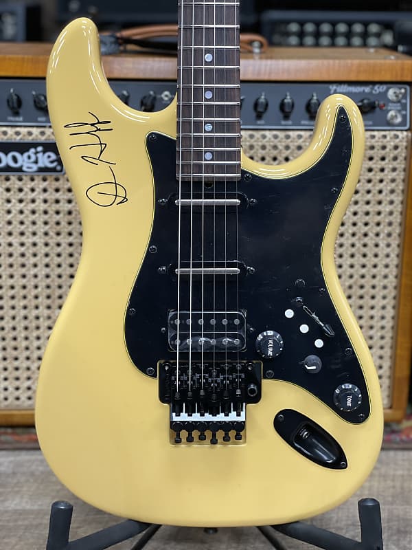 James Tyler Dann Huff Yellow Classic STAINLESS FRETS! | Reverb España