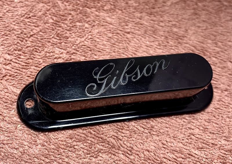Gibson 1970's Style Script Logo Pickup Cover | Reverb