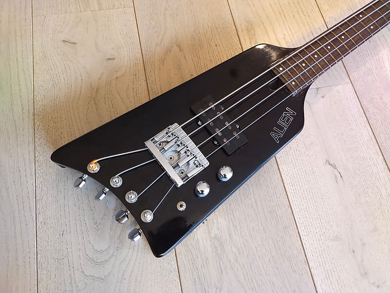 Hondo/Kramer Alien/Duke headless 1980a Black | Reverb