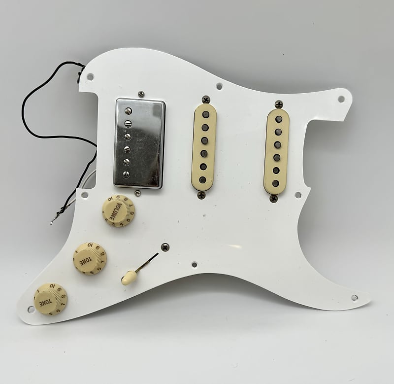 Fender Road Worn 50’s Stratocaster HSS Prewired Loaded | Reverb