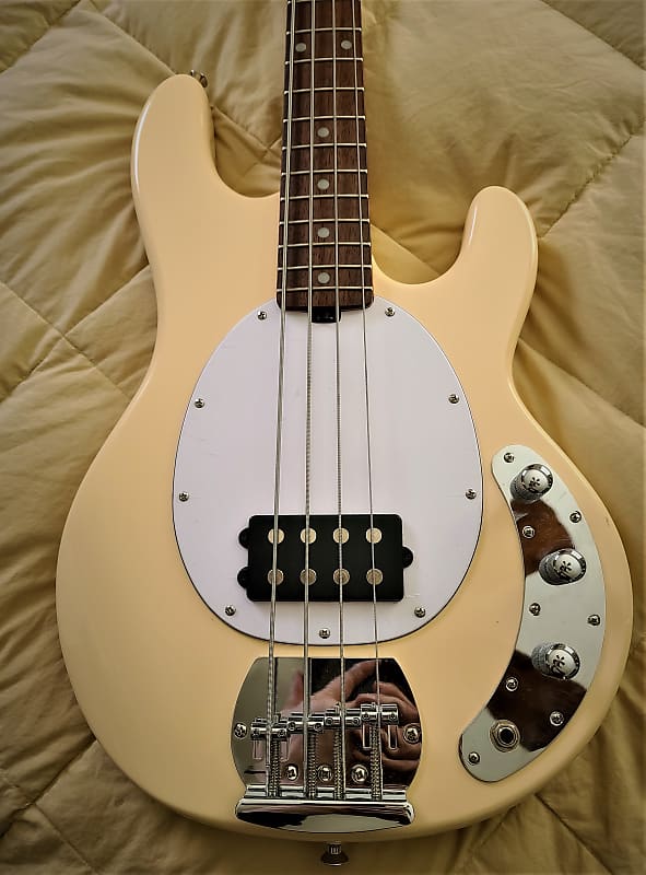 Music Man Sting Ray Bass ~ 2020 ~ Antique White / Rosewood | Reverb
