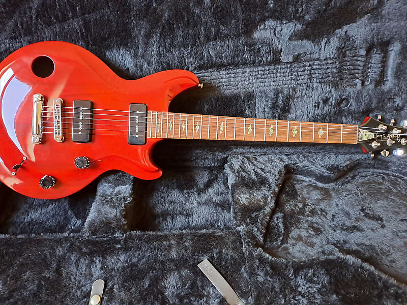 Terry Mcinturff Royal 2000's - cherry red | Reverb