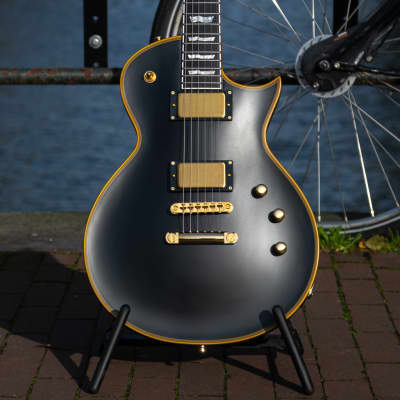 ESP E-II Eclipse Matte Black Aged Binding with EMG | Reverb France