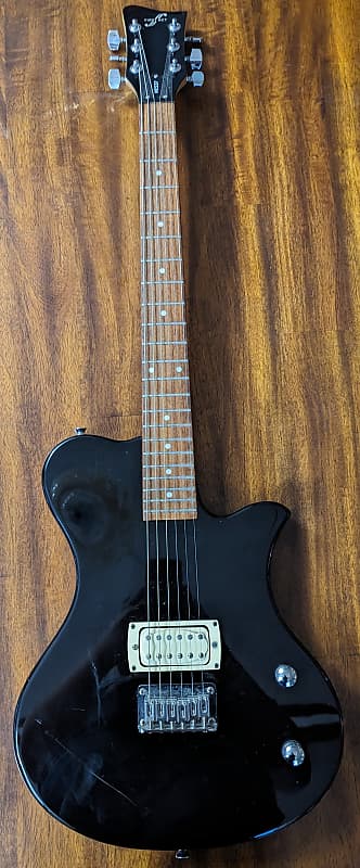 First Act ME537 2000s - Black | Reverb Canada