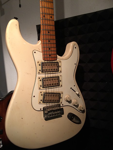 Univox Ripper 1970's Aged Vintage White | Reverb