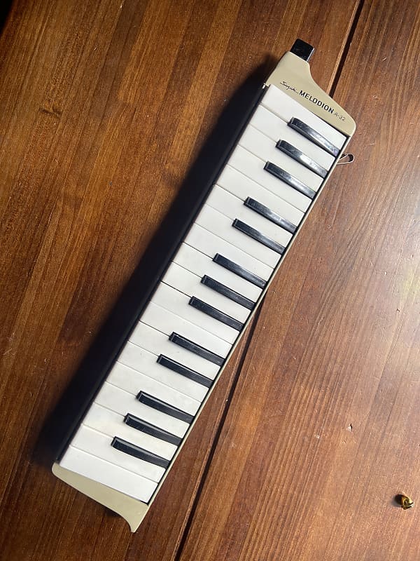 Suzuki Melodion A-32 1968-1985 ? | Reverb