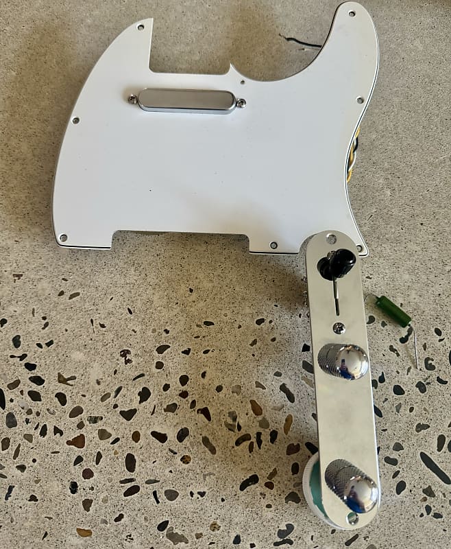 Fender Telecaster guard-MIM w/ control plate | Reverb