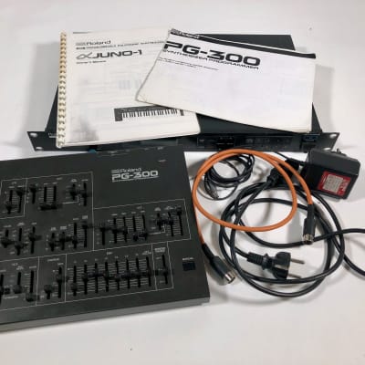 Roland MKS-50 1986 + PG-300 Programmer | Reverb