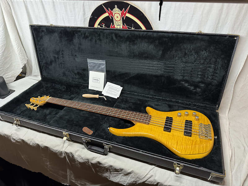Pedulla Thunderbolt 5-string Bass with Case | Reverb