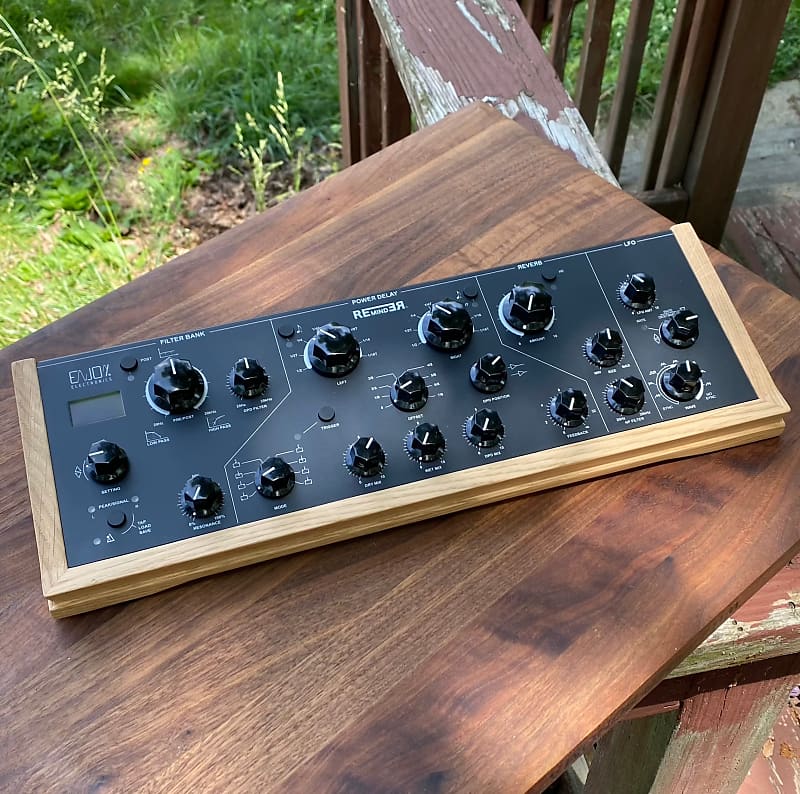 Enjoy Electronics Reminder 2020 black/wood | Reverb