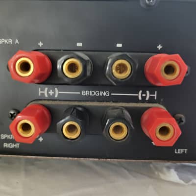 1970's Guild Model Three Bass Amplifier | Reverb