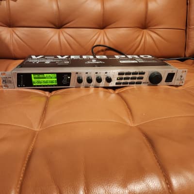 Behringer V-Verb Pro Reverb Modeling 24-bit 96khz Effects | Reverb