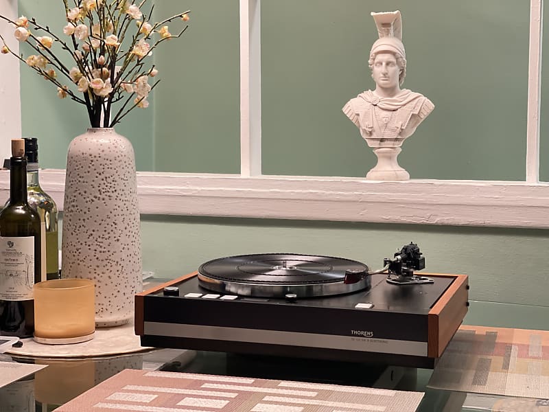 *RESTORED* Vintage Thorens TD-126 MKIII Turntable Walnut SME | Reverb