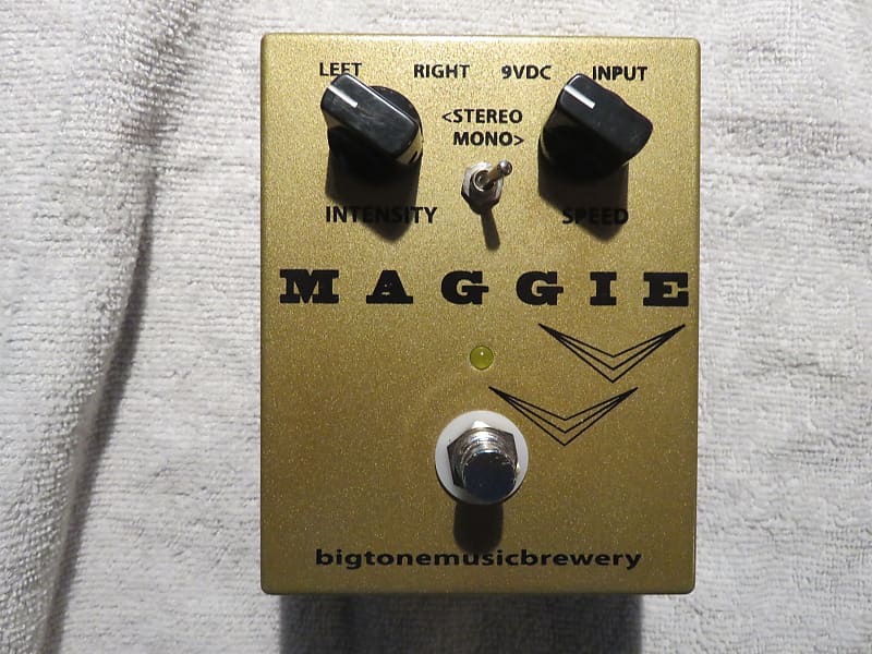 Big Tone Music Brewery Maggie Vibrato Pedal - Brushed Gold | Reverb
