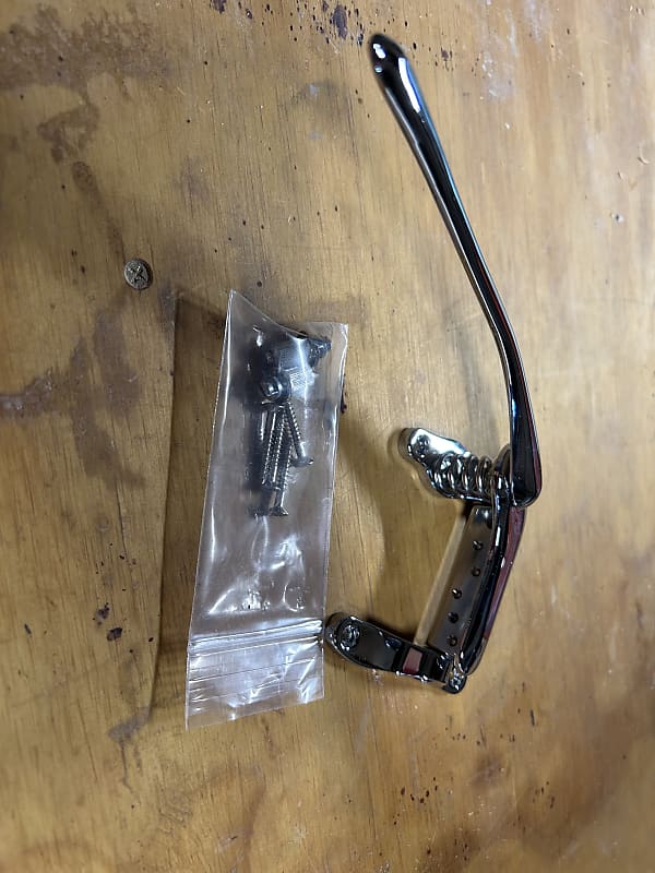 MosLike Vibrato with Mosrite Spec Bridge Assembly-SB SB | Reverb