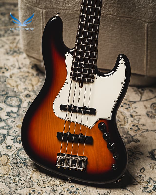 Alleva Coppolo LG5 Standard-Sunburst w/Parchment Pickguard | Reverb