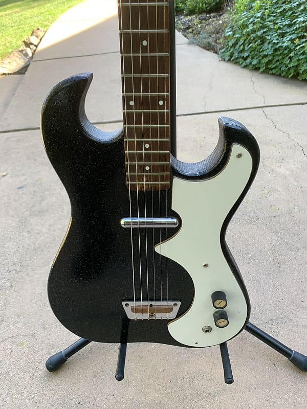Danelectro Silvertone Model 1448 Guitar and Hard Shell Case | Reverb