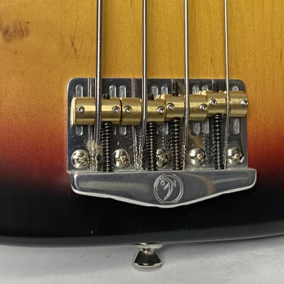 Form Factor Audio FP34 3-Tone Sunburst 4-String Bass 34" | Reverb
