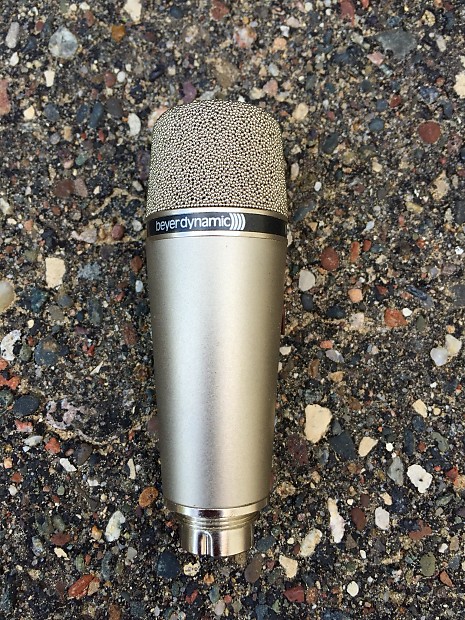 Beyerdynamic M640N | Reverb