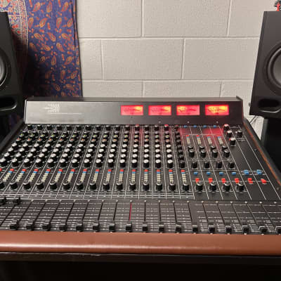 Biamp Mixing console | Reverb